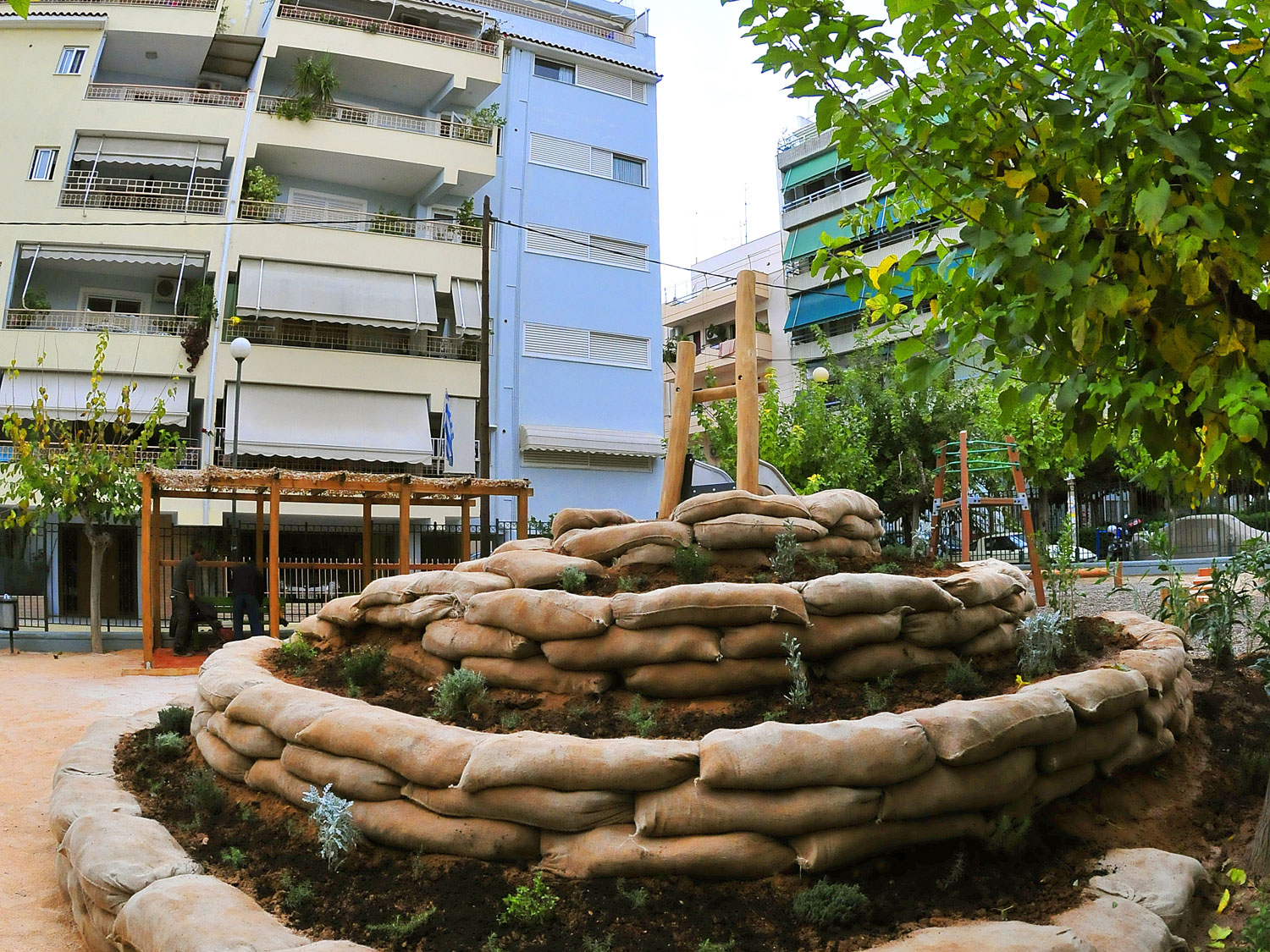 Διαμόρφωση υφιστάμενης παιδικής χαράς - ΚΟΜ37 Αρχιτέκτονες